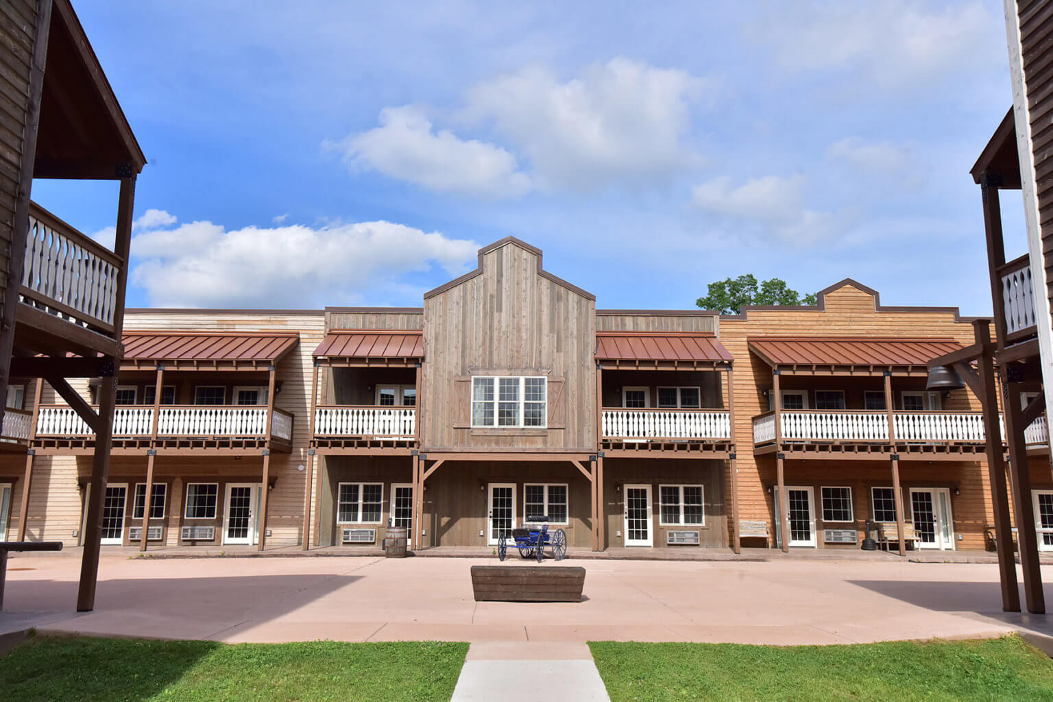 Old Towne Hotel - Woodside Sports Complex